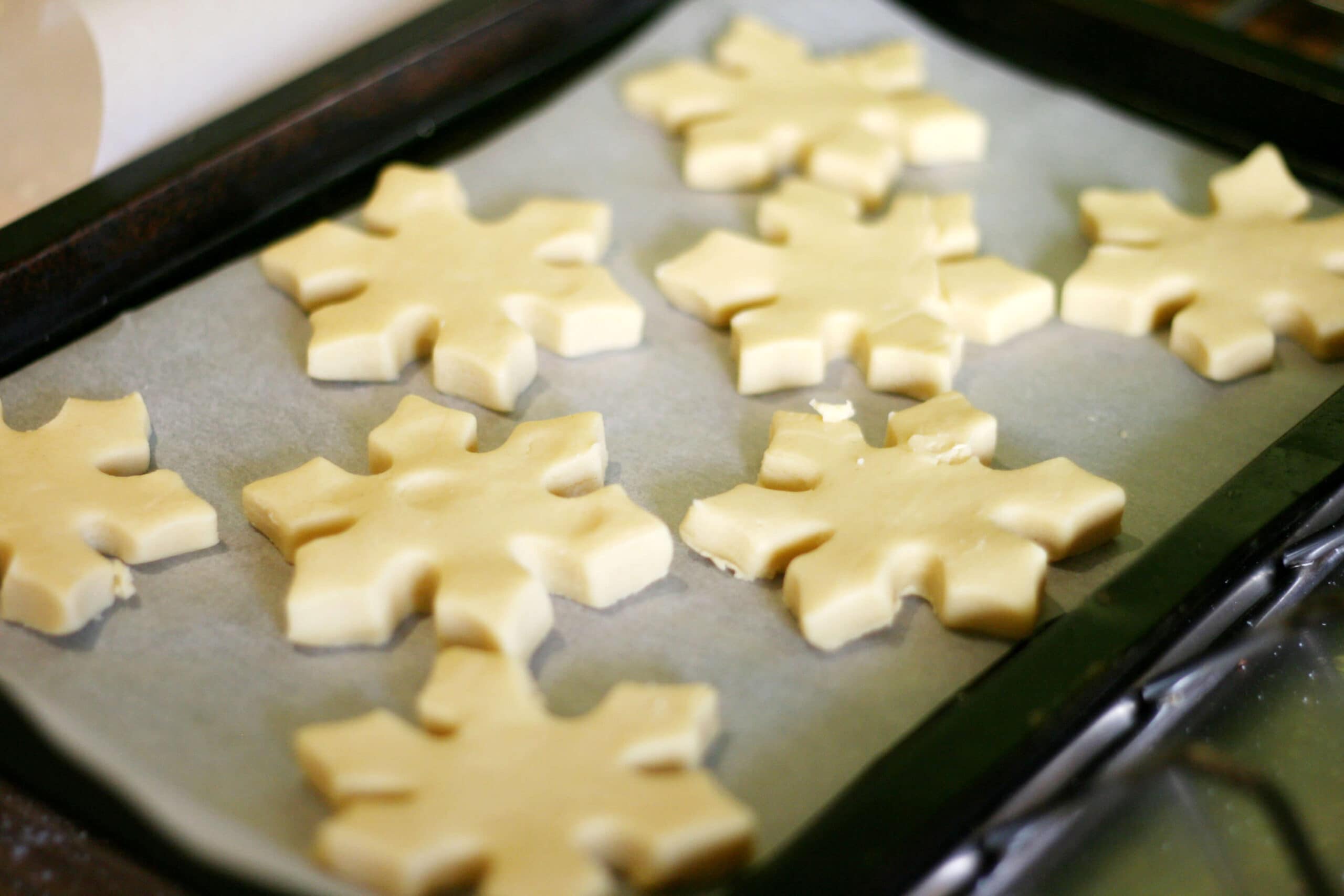 christmas-shortbread-cookies2-scaled.jpg